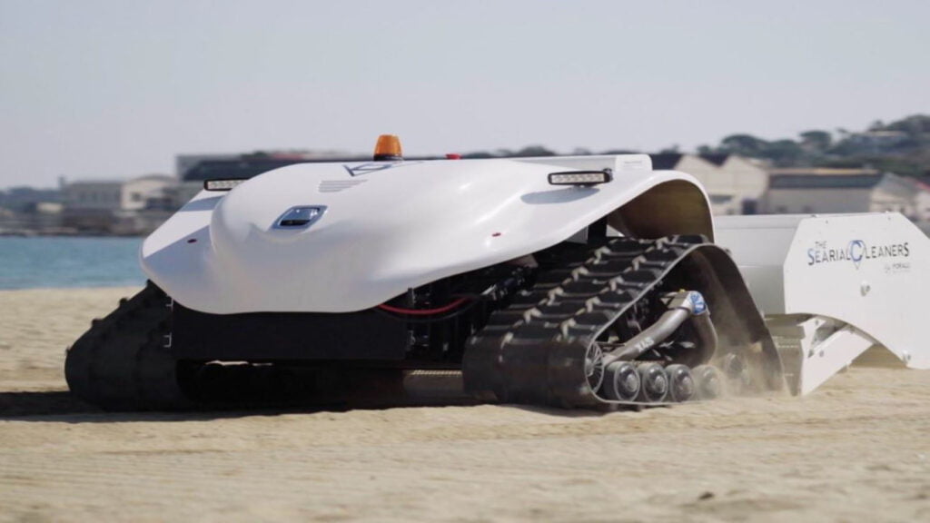 Robots vs. Rakes: Unveiling The Operating Annual Cost - Specco2 Cleaners